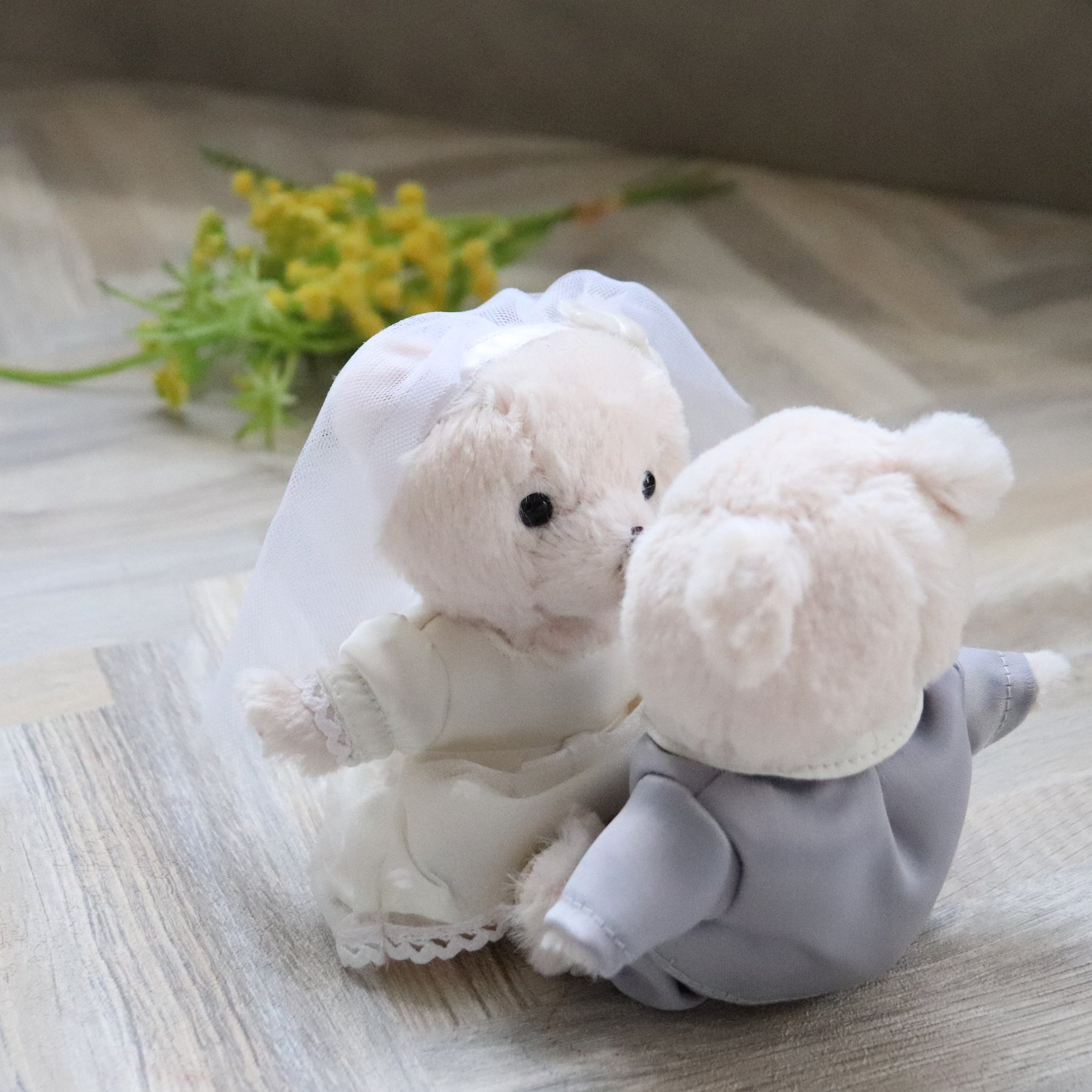 Kissing Bride and Groom Wedding Teddy Bear – Teddy Bear Life